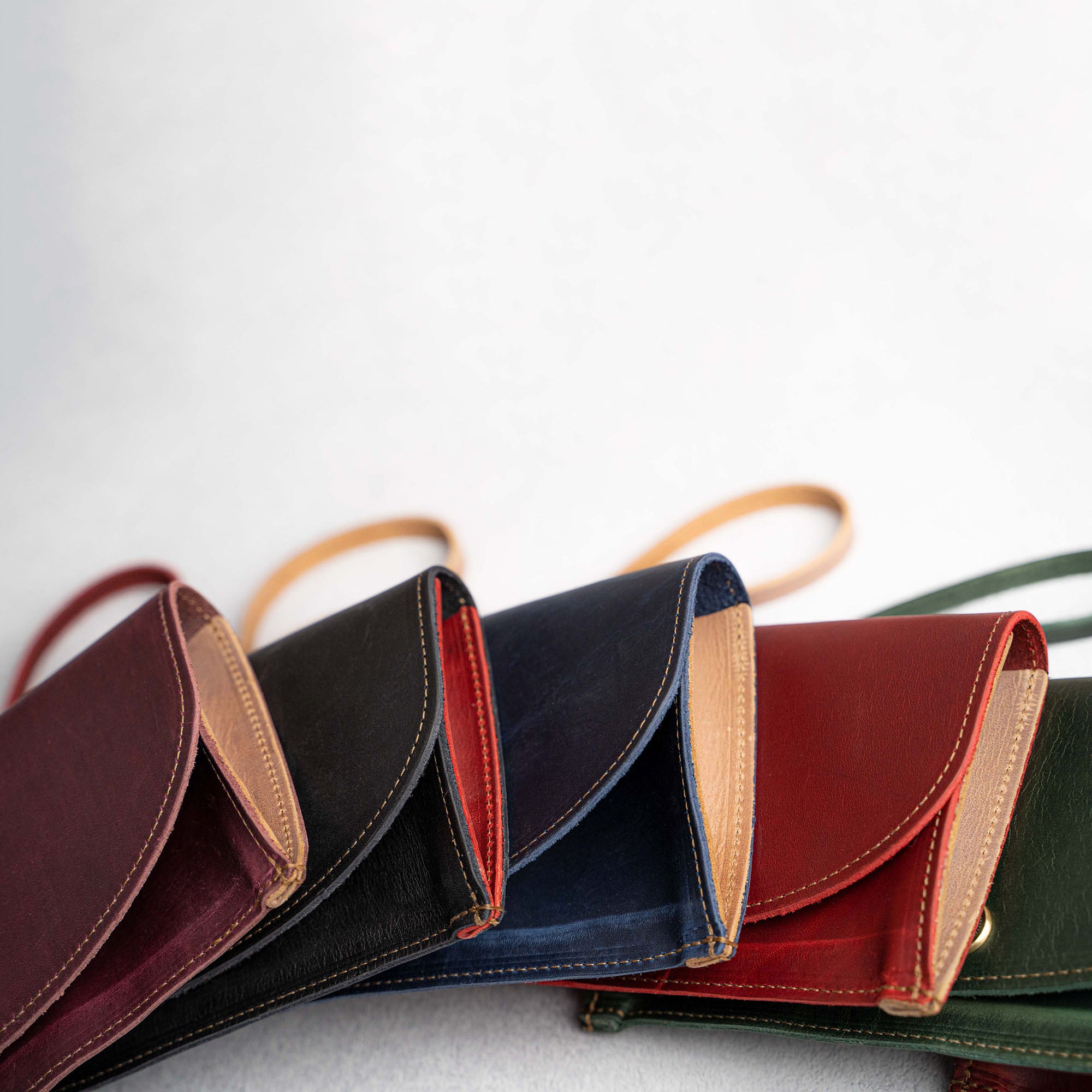 The Betty Jean Women’s Fine Leather Envelope Clutch Pocketbook Wallet ...